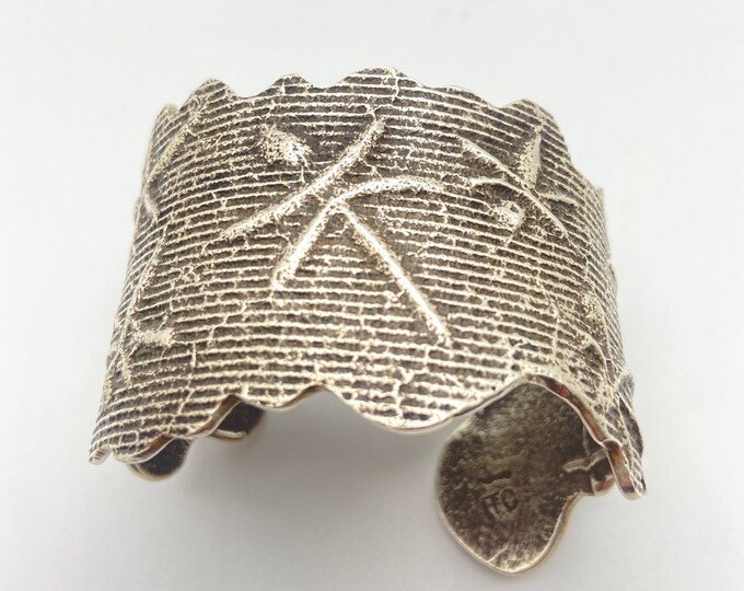 Ira Custer Dragonfly Tufa Cast Sterling Silver Bracelet, Navajo - Etsy