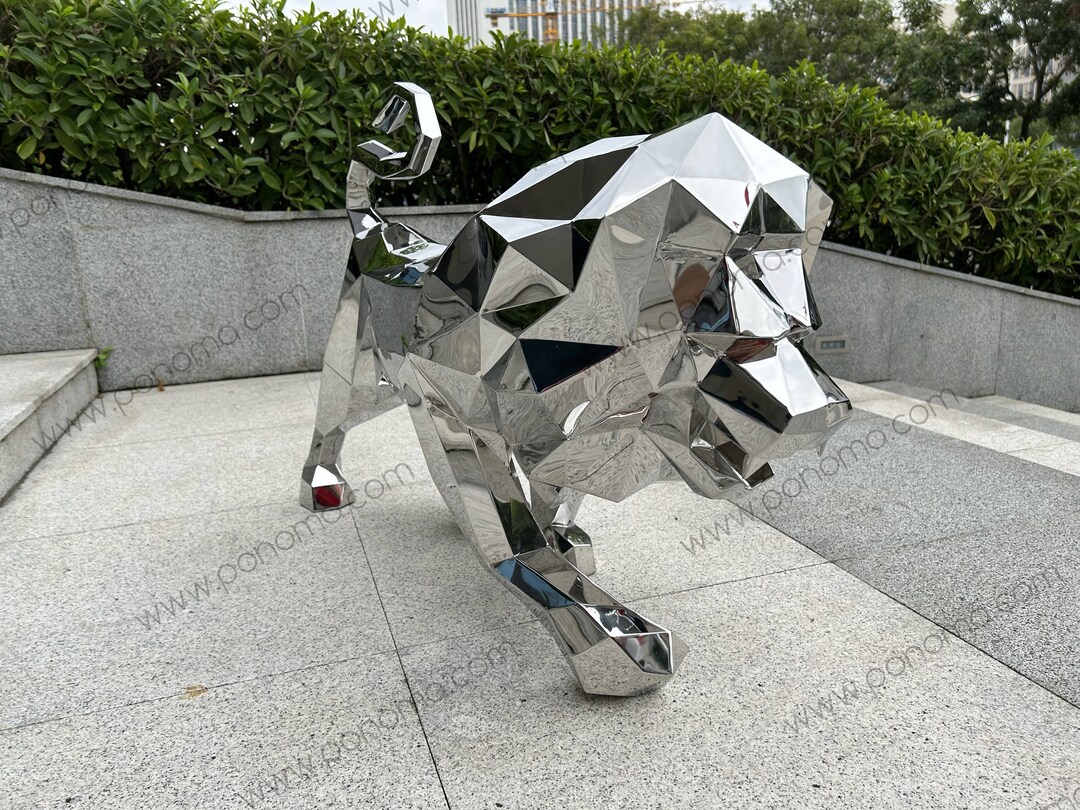 Stainless Steel Sculptures, Life Size Custom Polygonal Life-size Art ...
