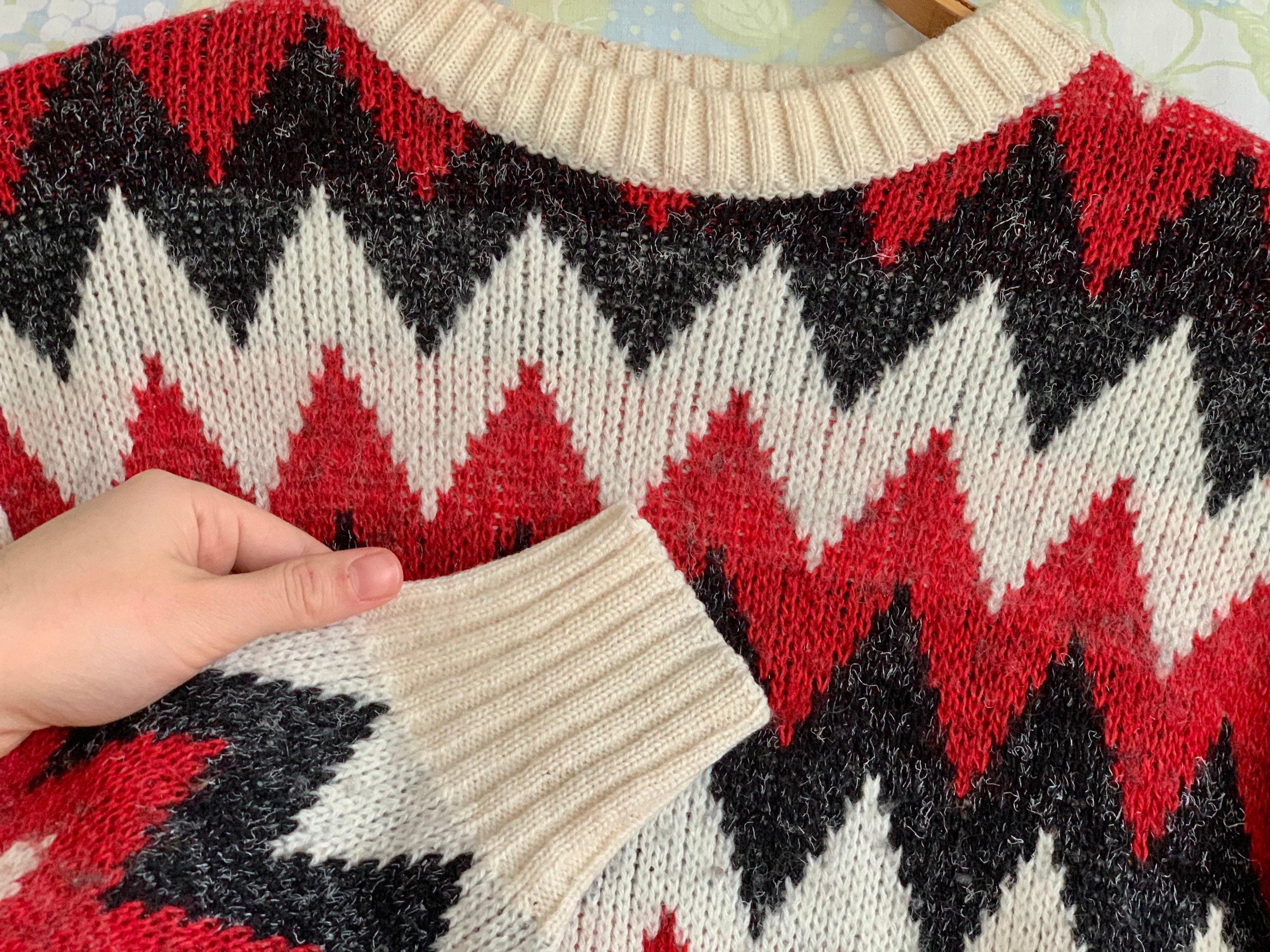 Vintage Red Soviet Pure New Wool Sweater Red Black White - Etsy