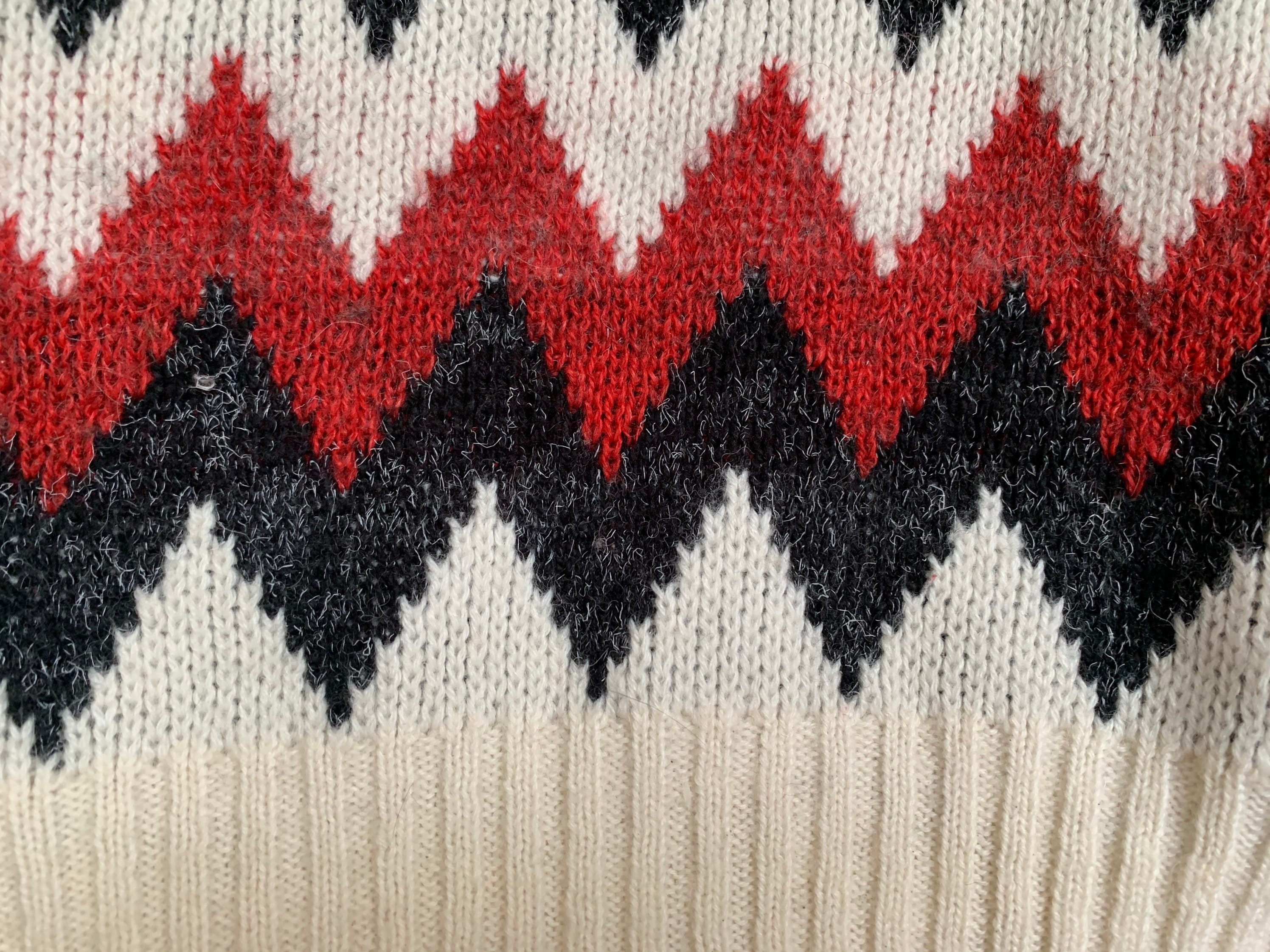 Vintage Red Soviet Pure New Wool Sweater Red Black White - Etsy