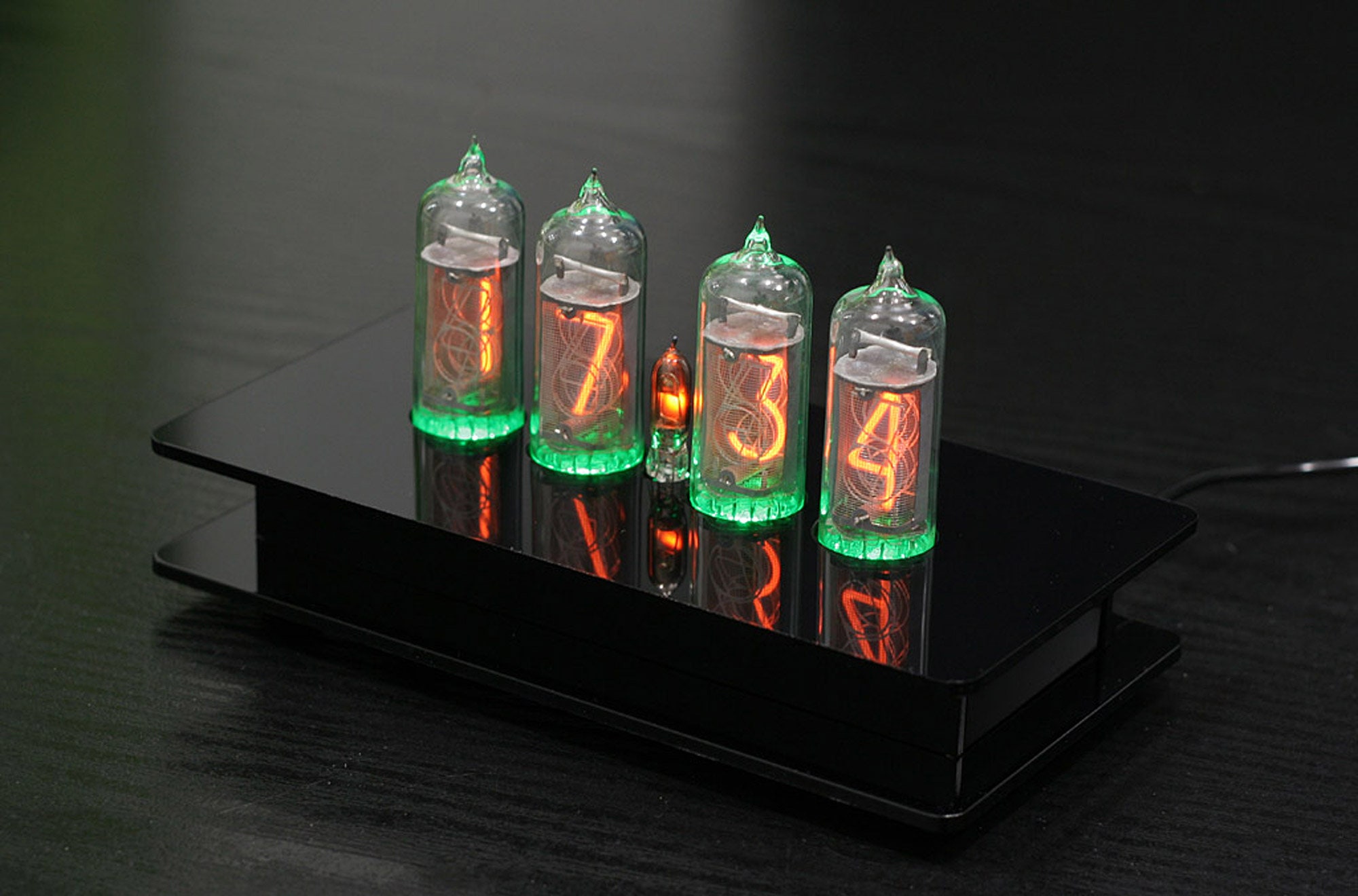 Nixie Tubes Clock With 4 Pieces Ultra Rare Thin Grid IN-14 Tubes RGB ...