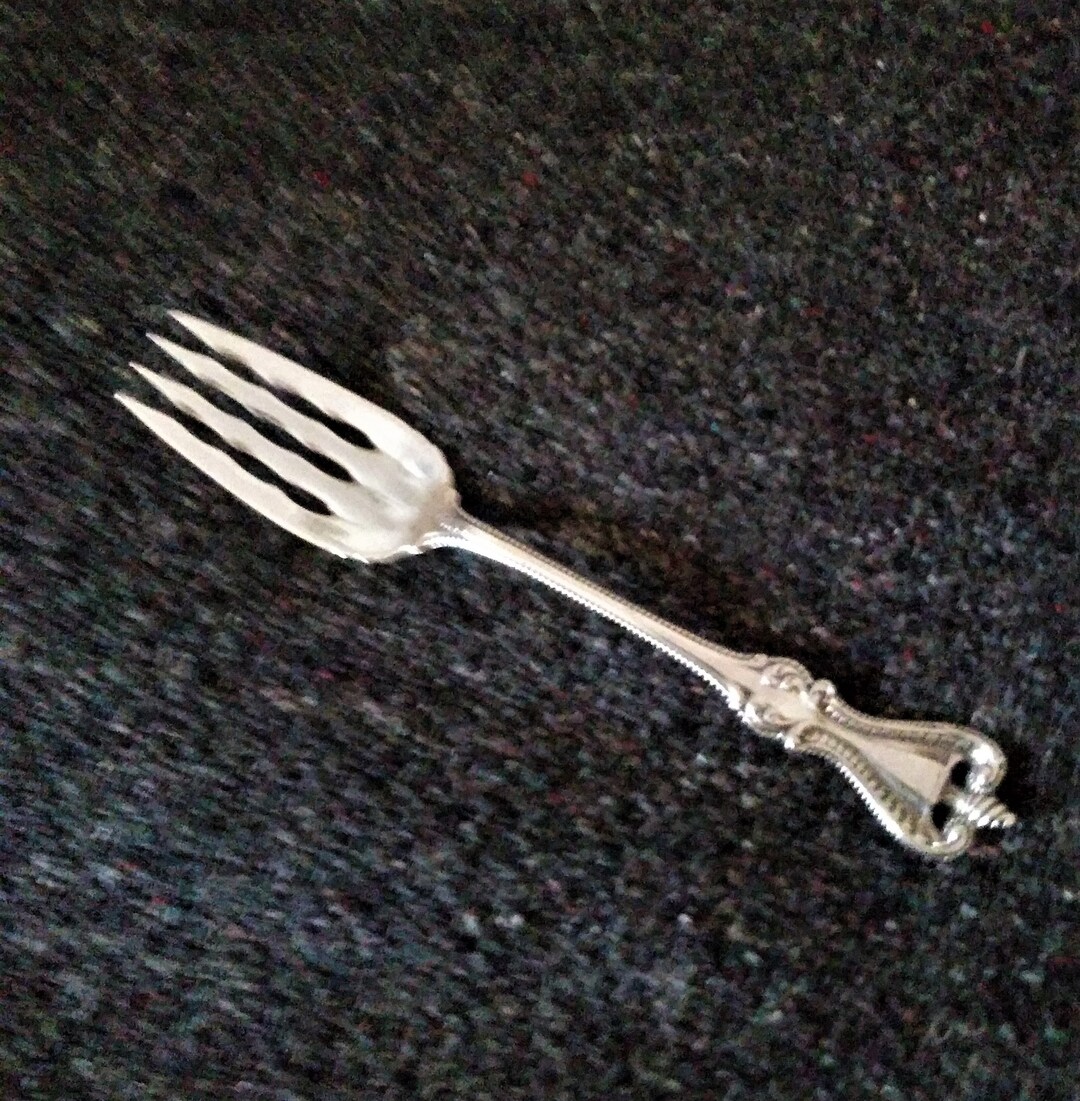 Old Colonial Individual Salad Fork sterling, 1895, No Monograms by ...