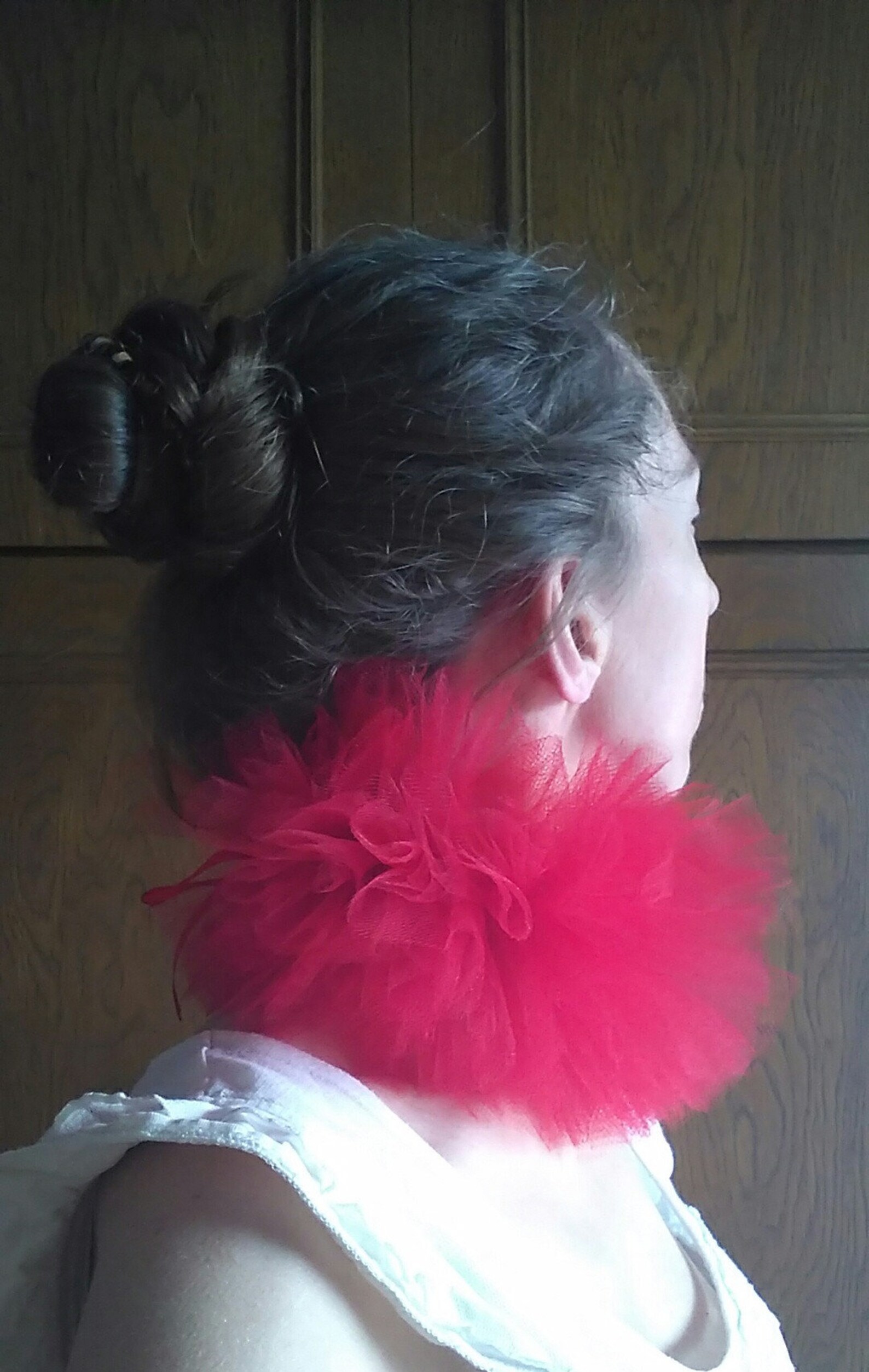 Red Tulle Ruffle Collar, Renaissance Collar, Elizabethan Collar ...