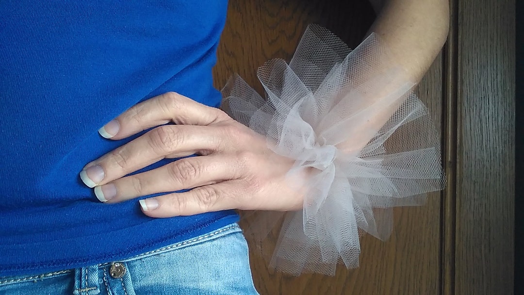 Elastic Tulle Cuffs, Beige Cuff Bracelet, No Slip Armband, Ballet ...