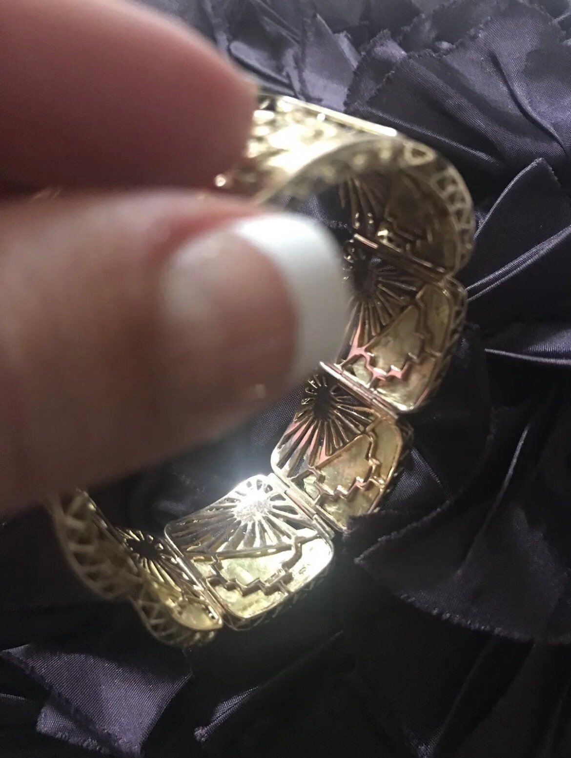 18K Peruvian Gold Bracelet 2.5oz - One of a Kind - Traditional Scenes ...