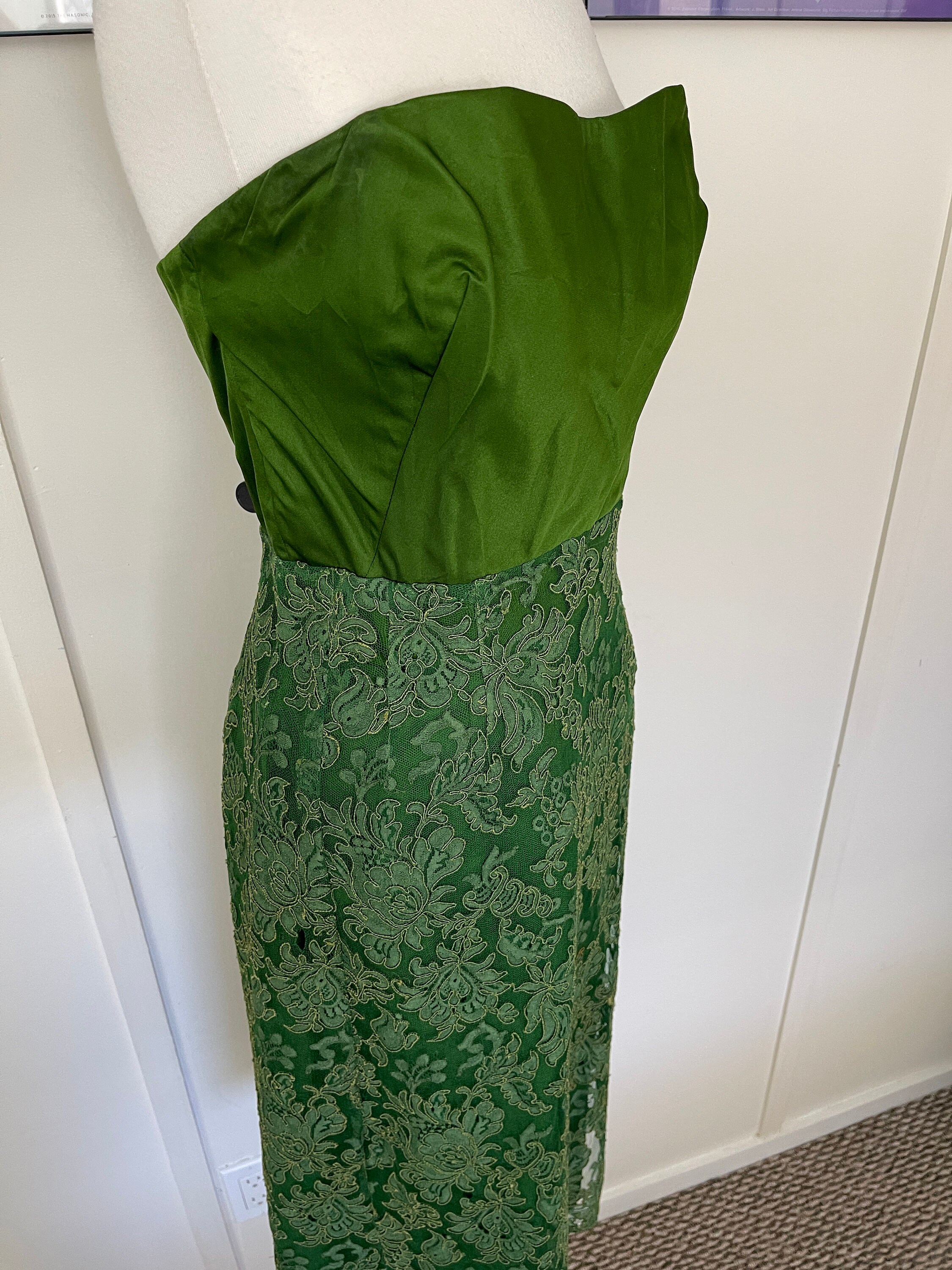 SM 50s Harvey Berin Designed by Karen Stark Strapless Lace and Silk ...