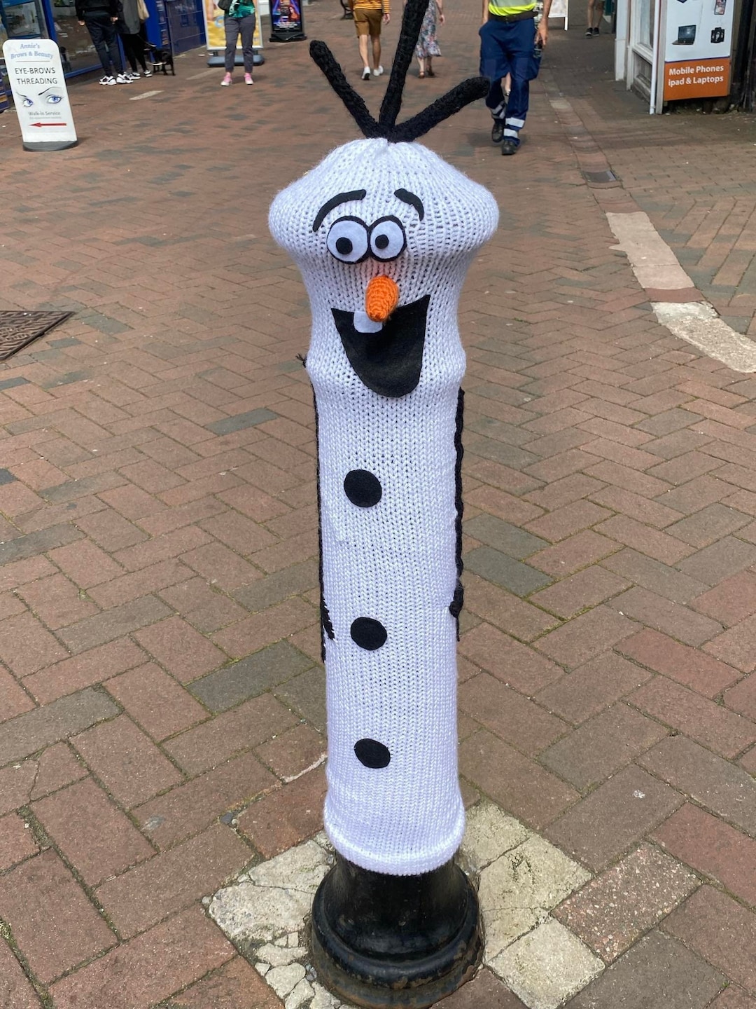 Olaf Knitted/crochet Bollard Cover for Yarn Bombing Projects - Etsy