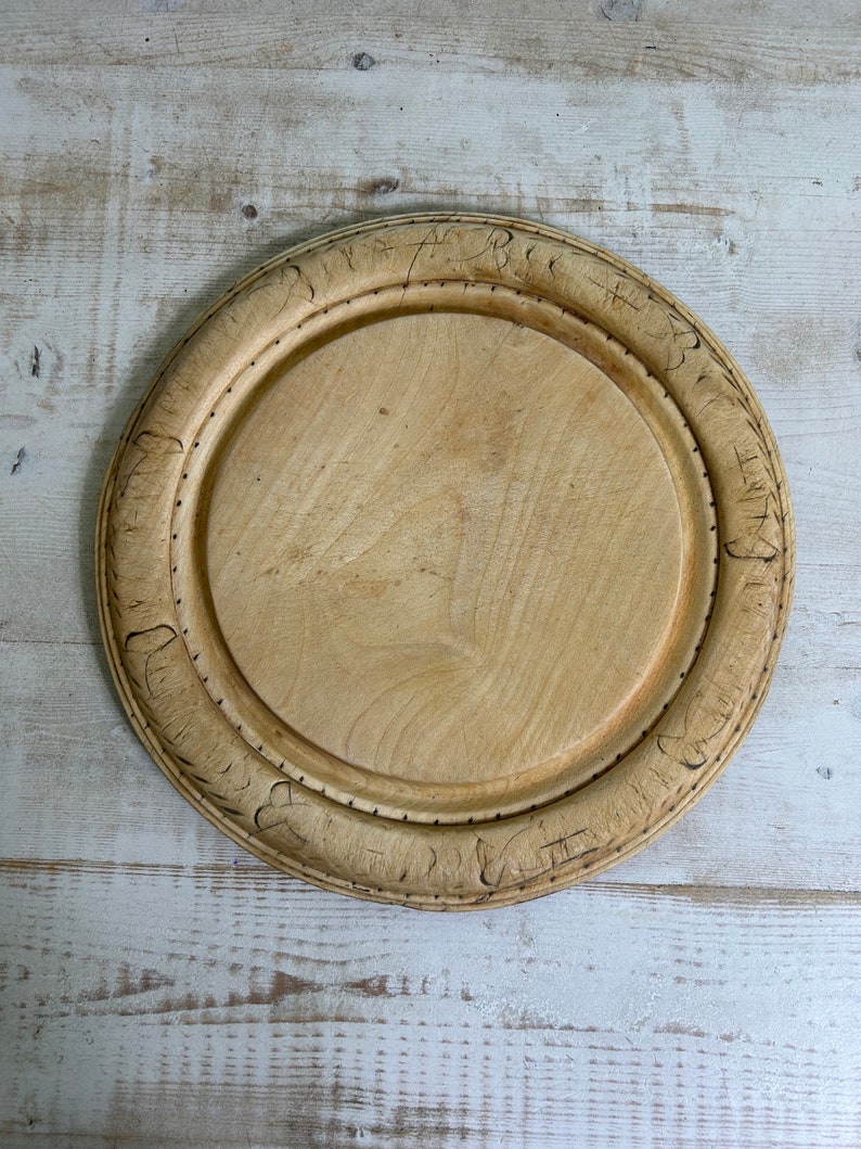 Antique Wooden Round Bread Board, Vintage Serving Board - Etsy