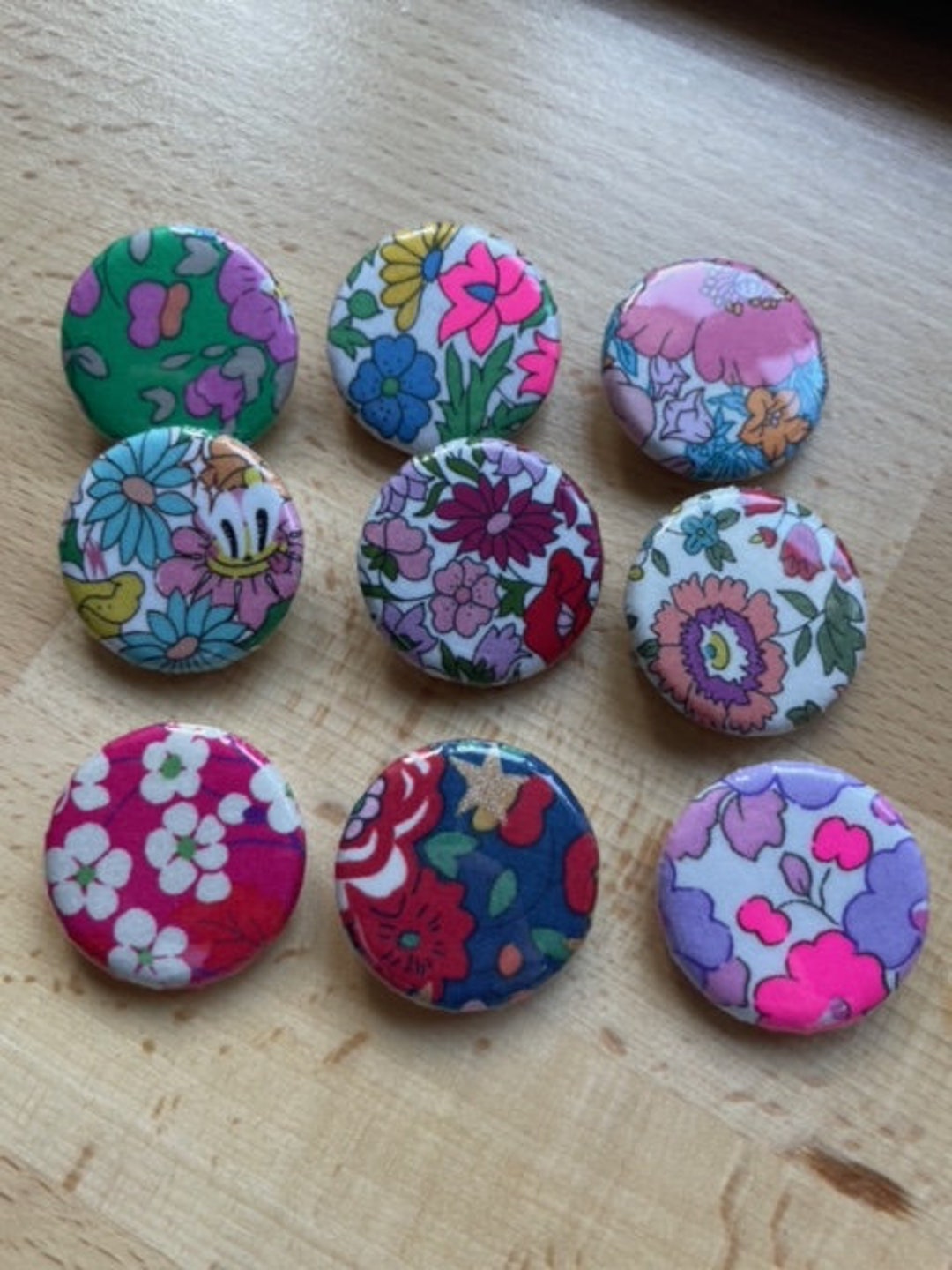 Laminated Liberty Badges - Etsy