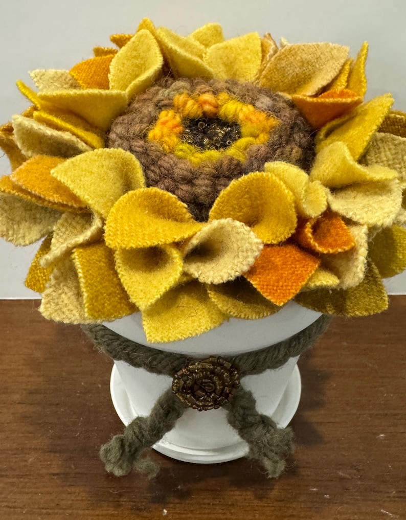 Sunflower Rug Hooking Kit - Punch or Traditional- Proddy Petals ...