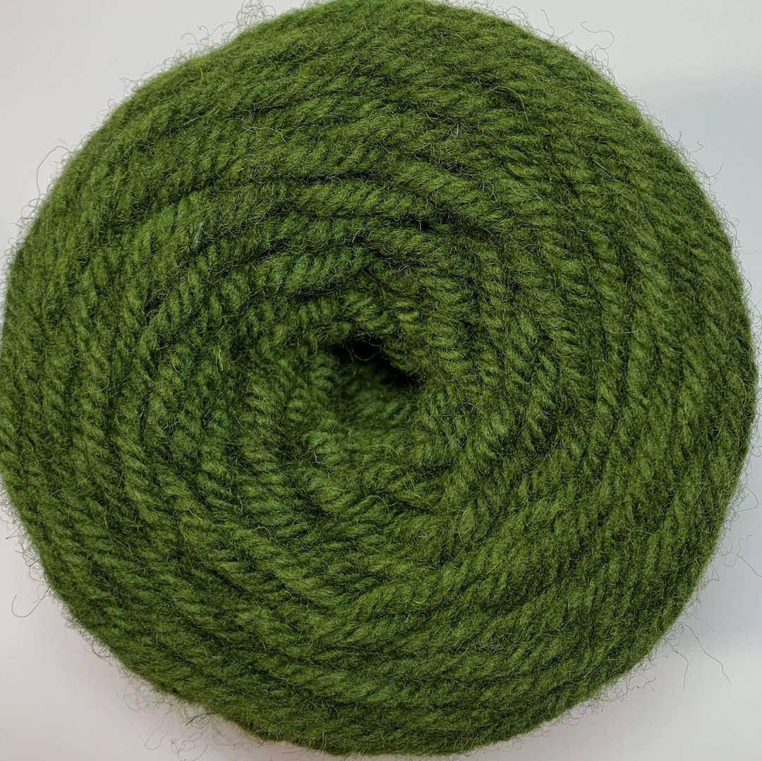 Hand Dyed Dark Green Rug Wool Yarn - 1412STW - Excellent for Oxford ...
