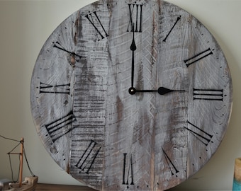 Rustic Farmhouse Clock - Etsy