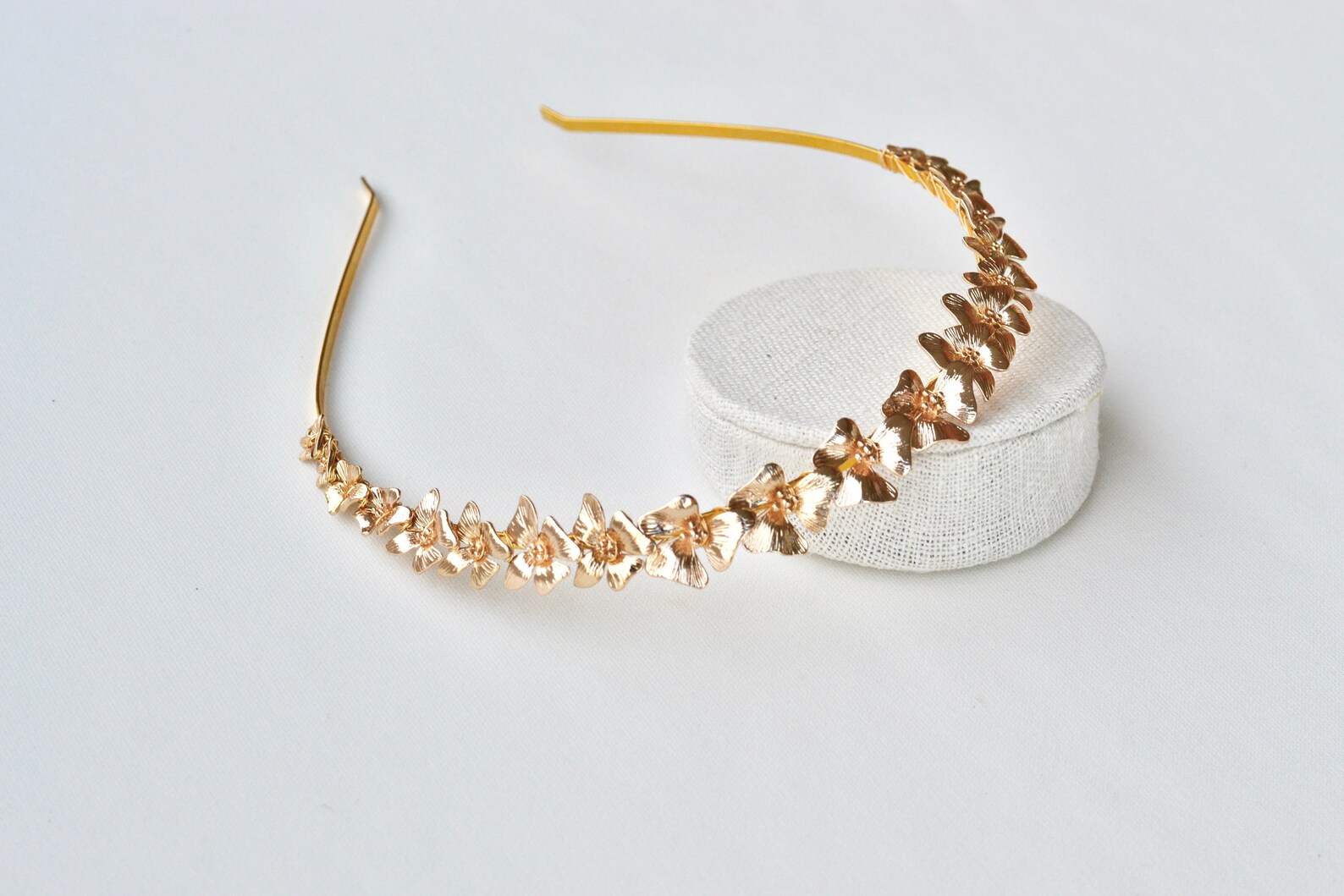 Couronne fleurs tiare florale headband mariée feuilles doré - Etsy France