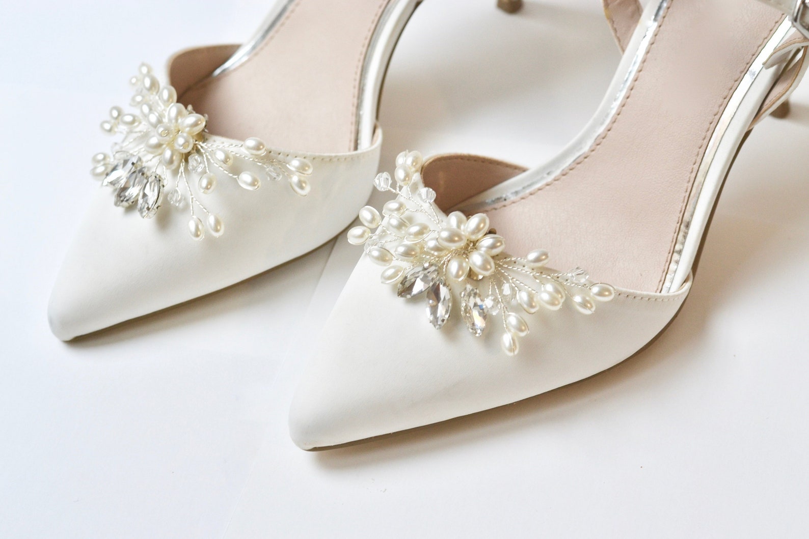 Paire de Clips chaussure, mariage, accessories mariée, pince talons ...