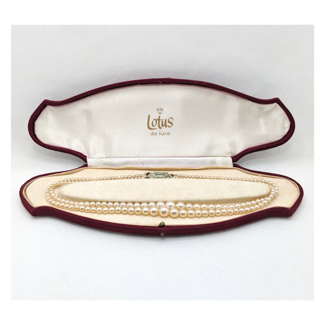1950s or 1960s Lotus De Luxe Pearls in Original Red Box Vintage Pearls ...