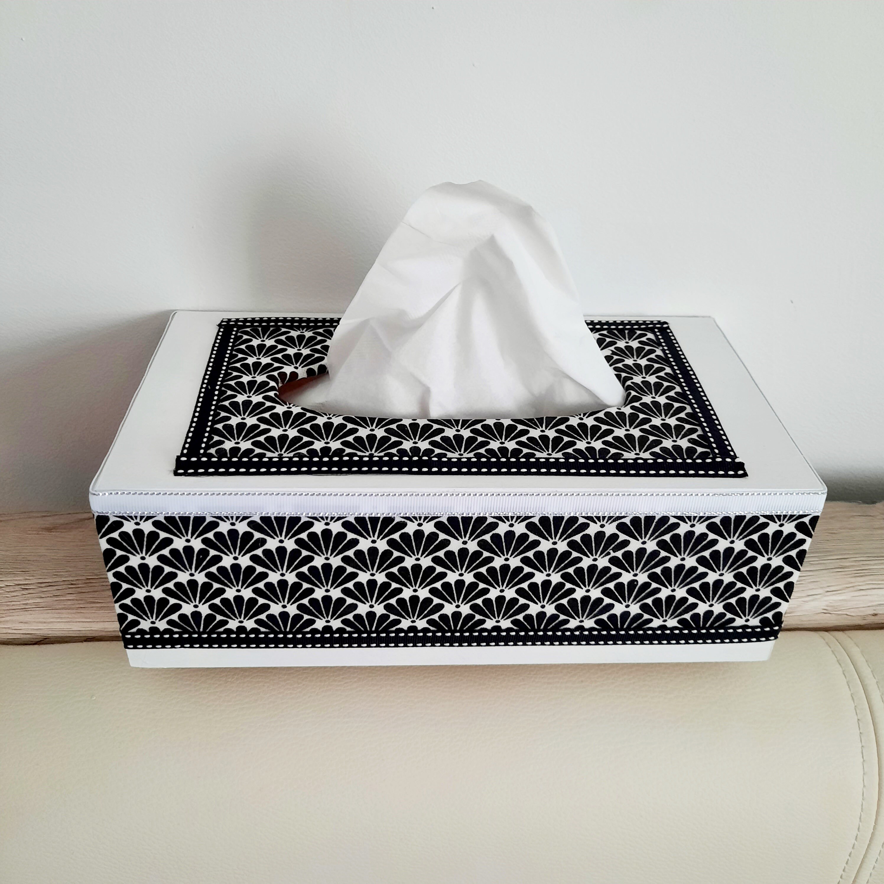 Kleenex Box Triangle