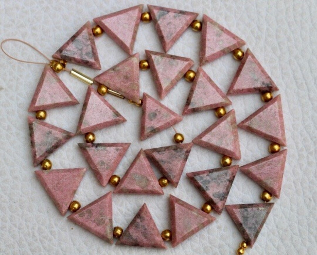 Natural 22 Piece Flat Faceted Triangle Shape Drilled Thulite Agate ...