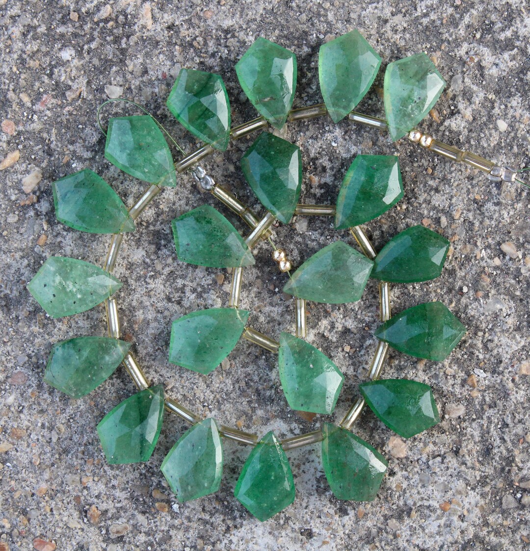 Natural 10 Piece Faceted Sparrow Shape Drilled Green Strawberry Quartz ...