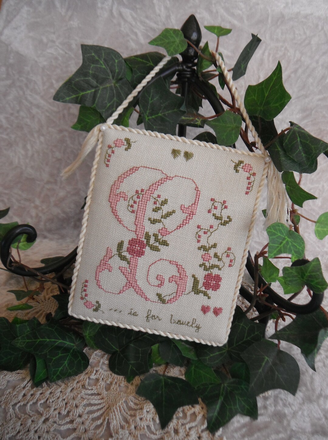 The Letter 'L' is for ... : PDF DOWNLOAD - Decorative Alphabet Letter ...