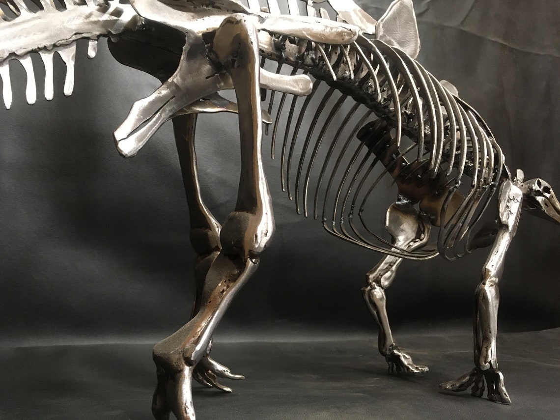 Handmade Welded Stegosaurus Skeleton Sculpture - Etsy