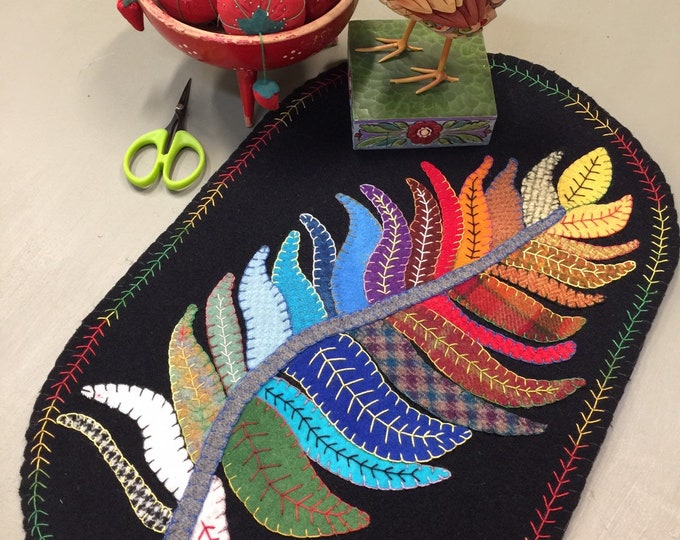Fancy Feather Wool Appliqué Kit - Etsy