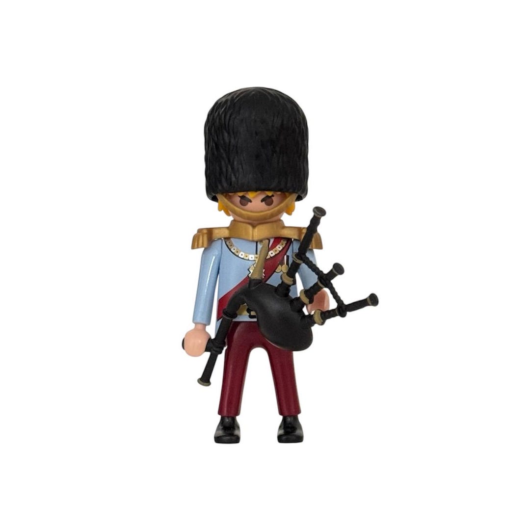 UK Piper Customized Playmobil Figure for Collectionism - Etsy