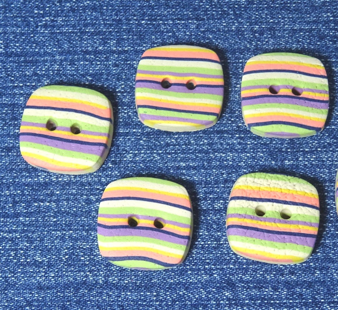 5 Square Sewing Buttons, 2 Cm in Diameter, With Pretty Colored Stripes ...