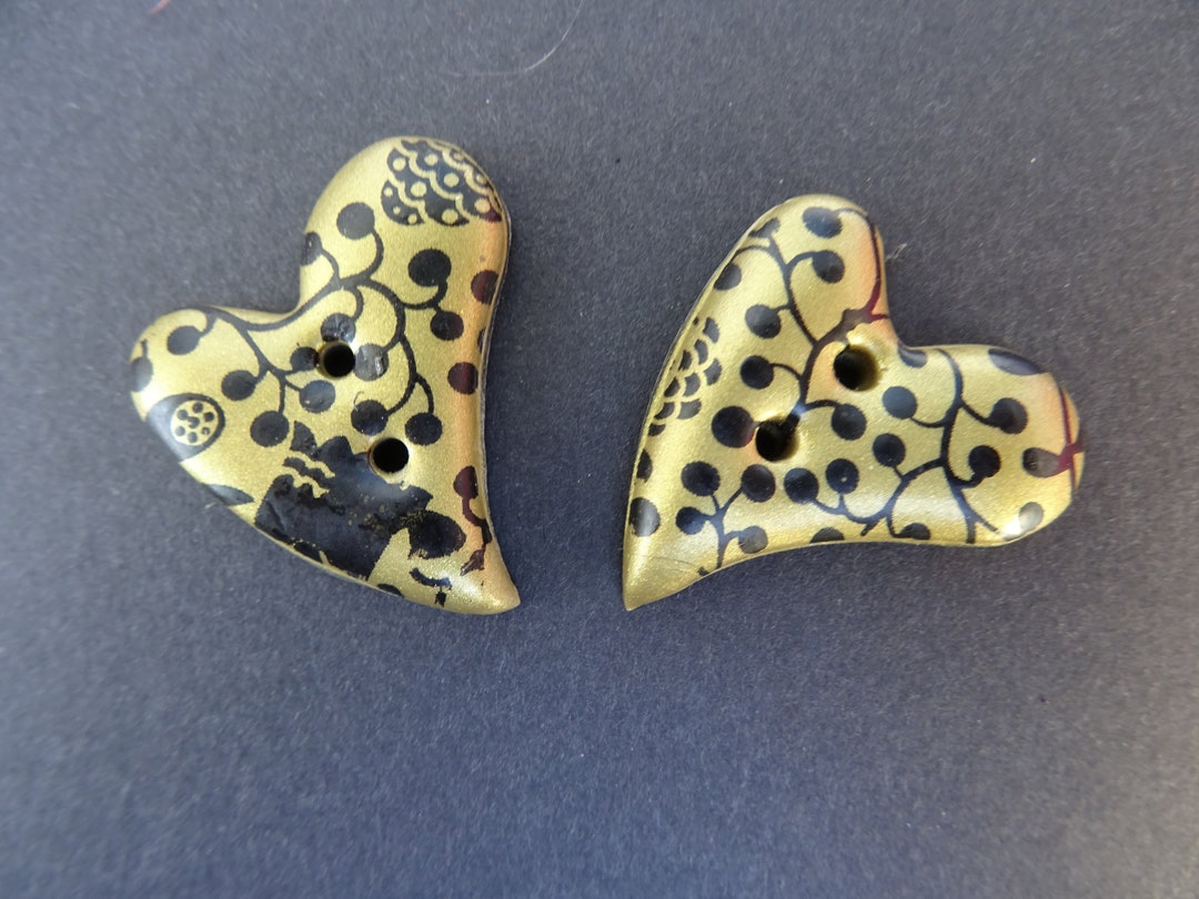 Decorative Black and Gold Heart-shaped Sewing Buttons 3.3 Cm 1.20 Set ...