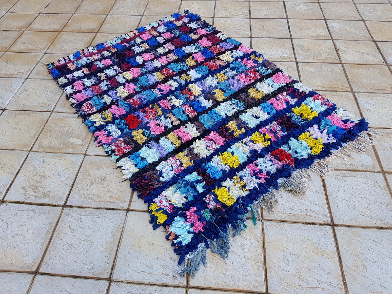 Vintage Boucherouite Rug, Moroccan Rag Rug 6'x4'5ft Azilal Rug Berber ...