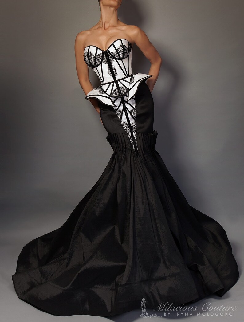 The CHAPEL WINDOW CORSET W Figured Peplum: Birthday Party - Etsy