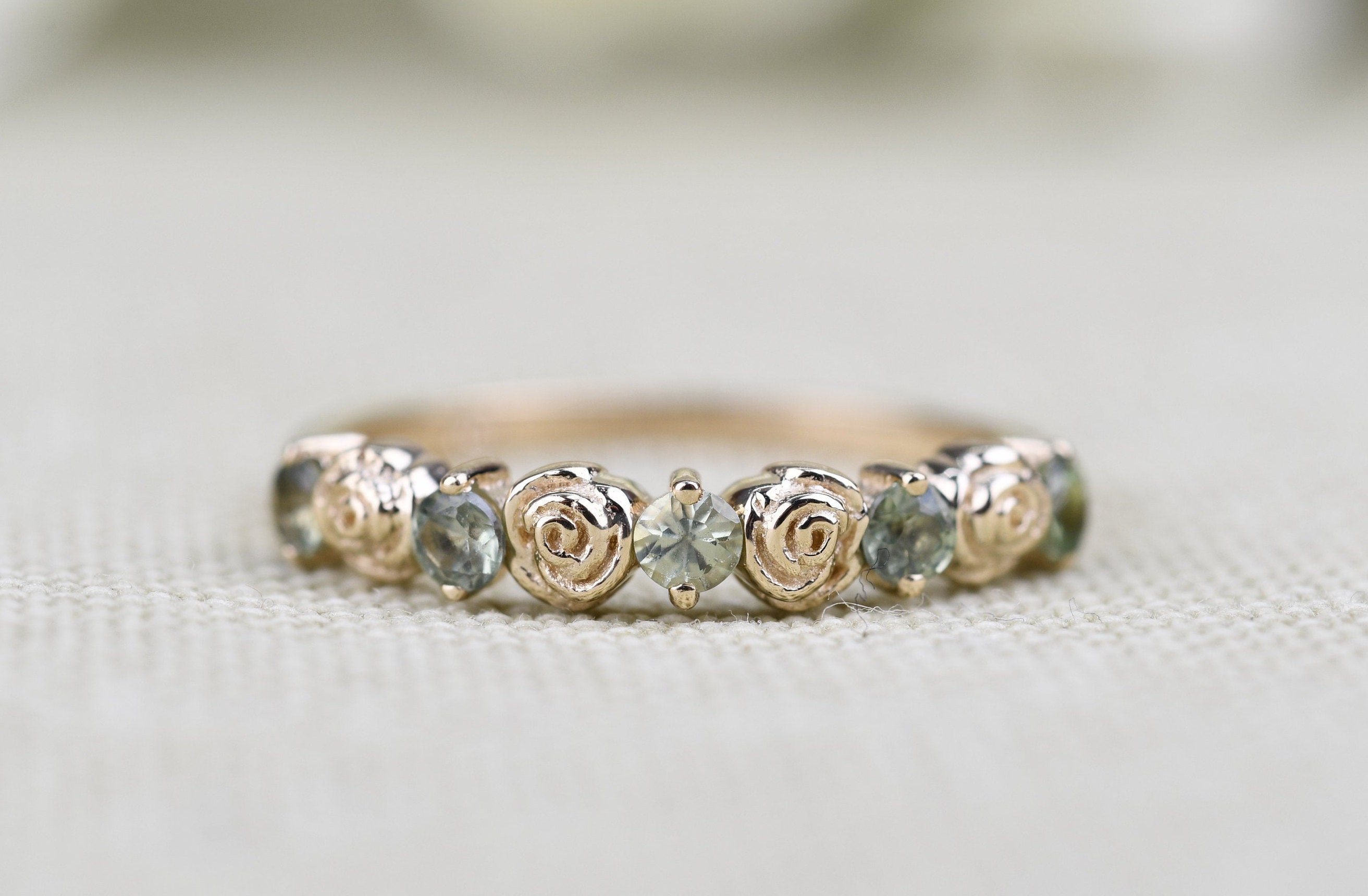 Vintage Rose Bud Ring Green sapphire Solid 14k Yellow Gold | Etsy