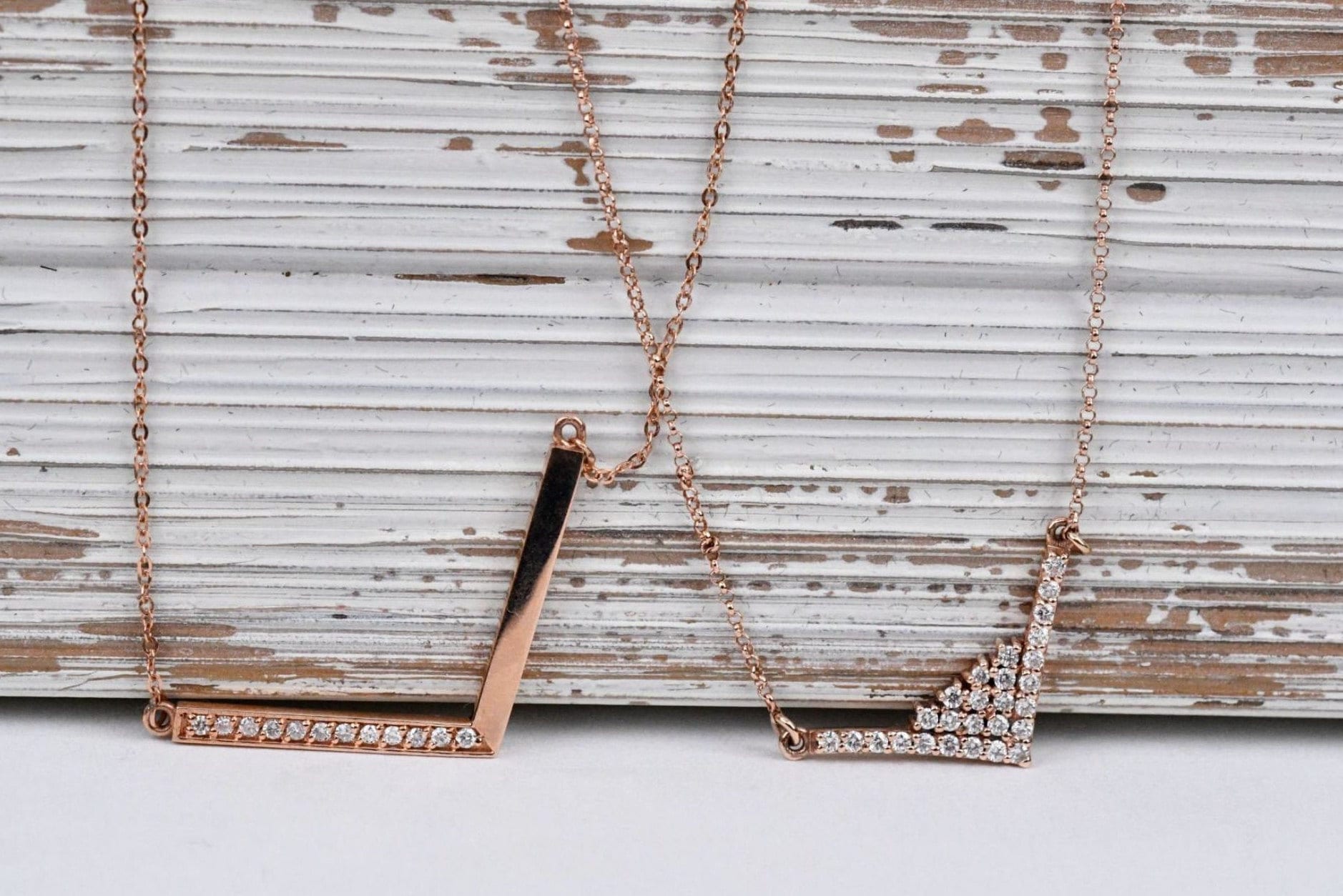 Art Deco Style V Shape Solid Gold Necklace White Diamond | Etsy