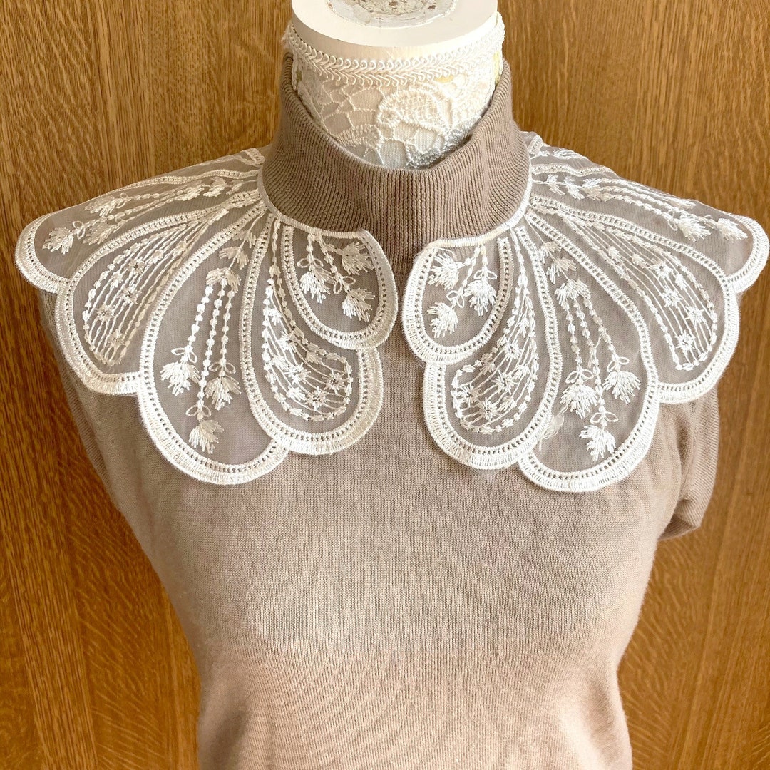 Claudine COLLAR, Lace Neckline, Flower Cluster, Embroidered on Veil ...