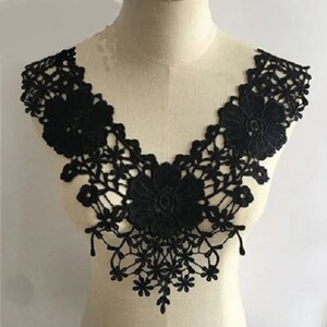 Lace Collar, Embroidered Flower Plastron / White, Black, Silver or Gold ...