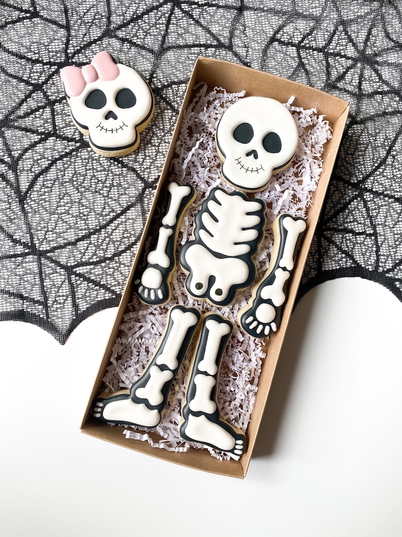 Halloween Build a Skeleton Cookie Cutter Set, Fondant and Playdoh ...