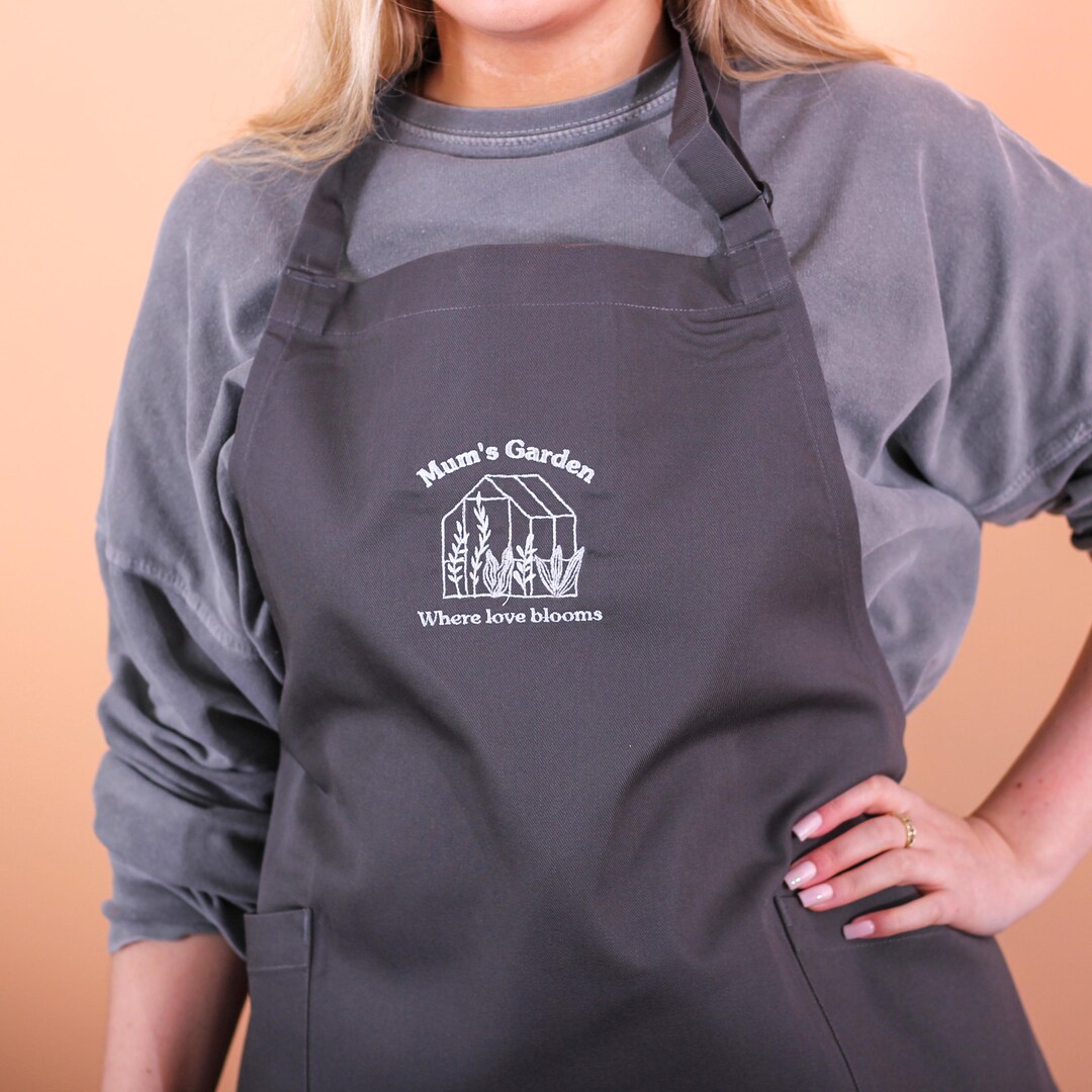 Personalised Mum's Shed Apron Gift for the Garden Baking Gift Chef ...