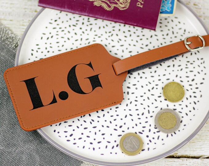 Personalised Hubby and Wifey Honeymoon Luggage Tag Set | Etsy