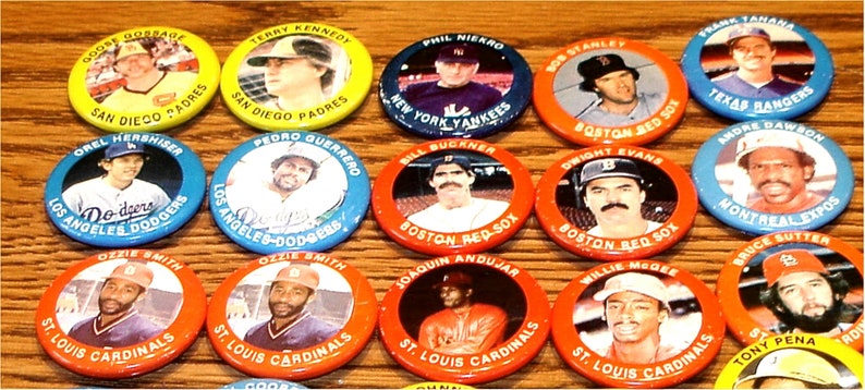 Fun Foods - Lot of 25 - 1984 BASEBALL BUTTONS - MLB Pinback Pins - Etsy