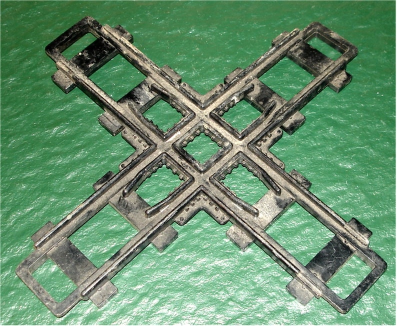 MARX - Vintage PLASTIC 90 Degree CROSSING - O Toy Train Track - Etsy