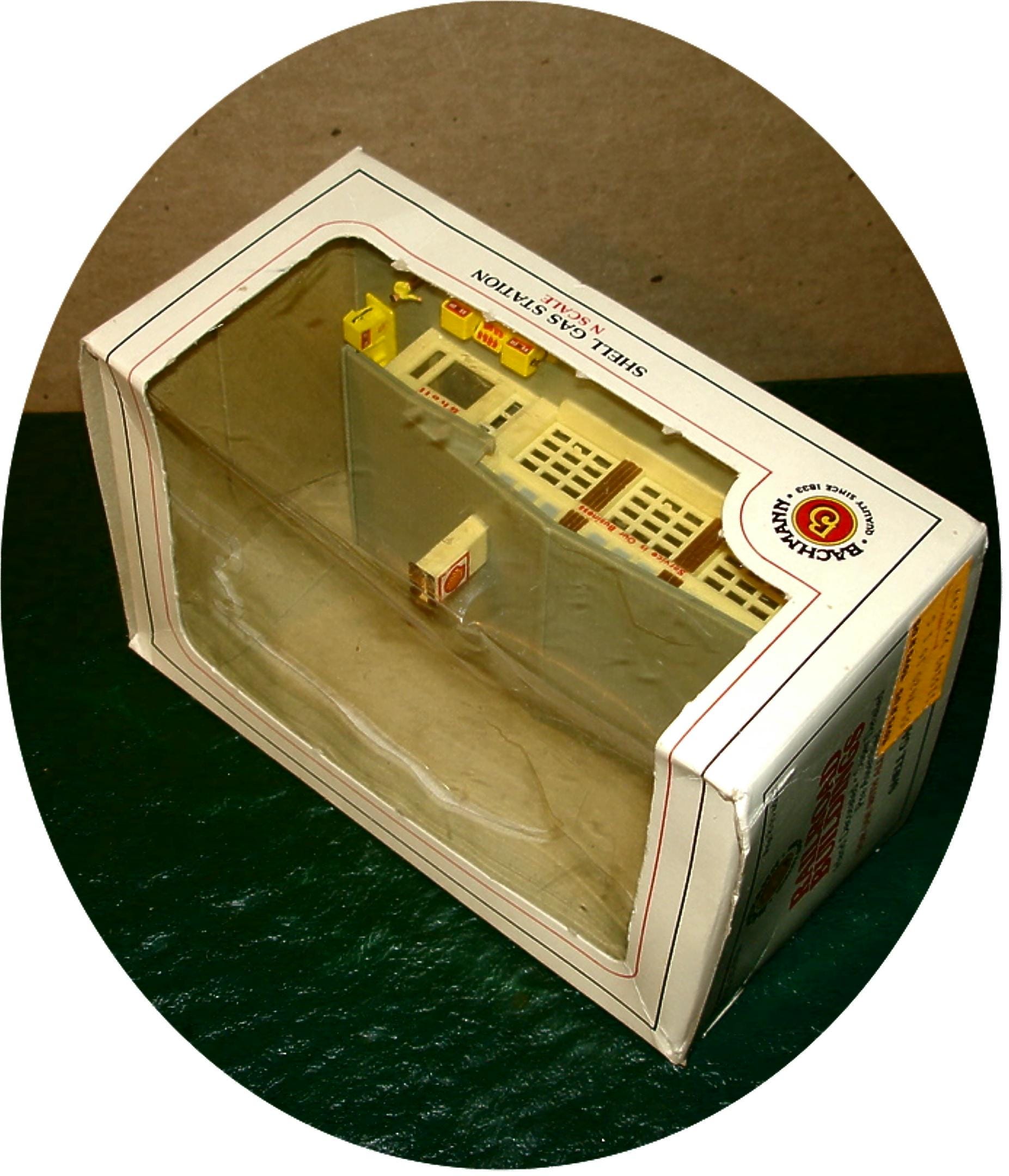 Bachmann Shell Gas Station Train Layout N Scale Building 55-7404 A NIB ...