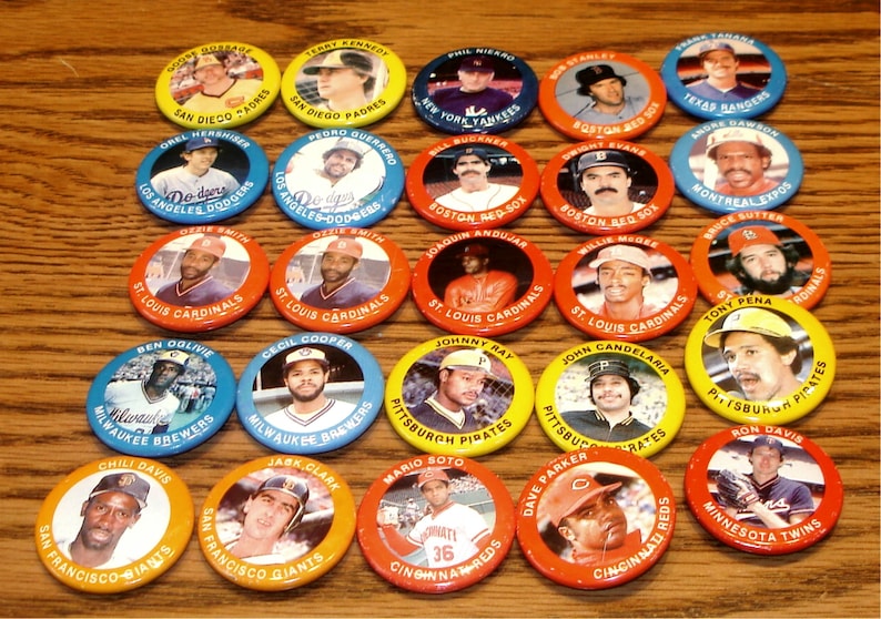 Fun Foods - Lot of 25 - 1984 BASEBALL BUTTONS - MLB Pinback Pins - Etsy