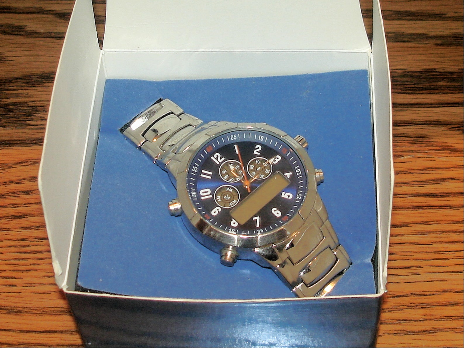 AVON - #F926571 Mens Analog and Digital Chronograph Watch W ...