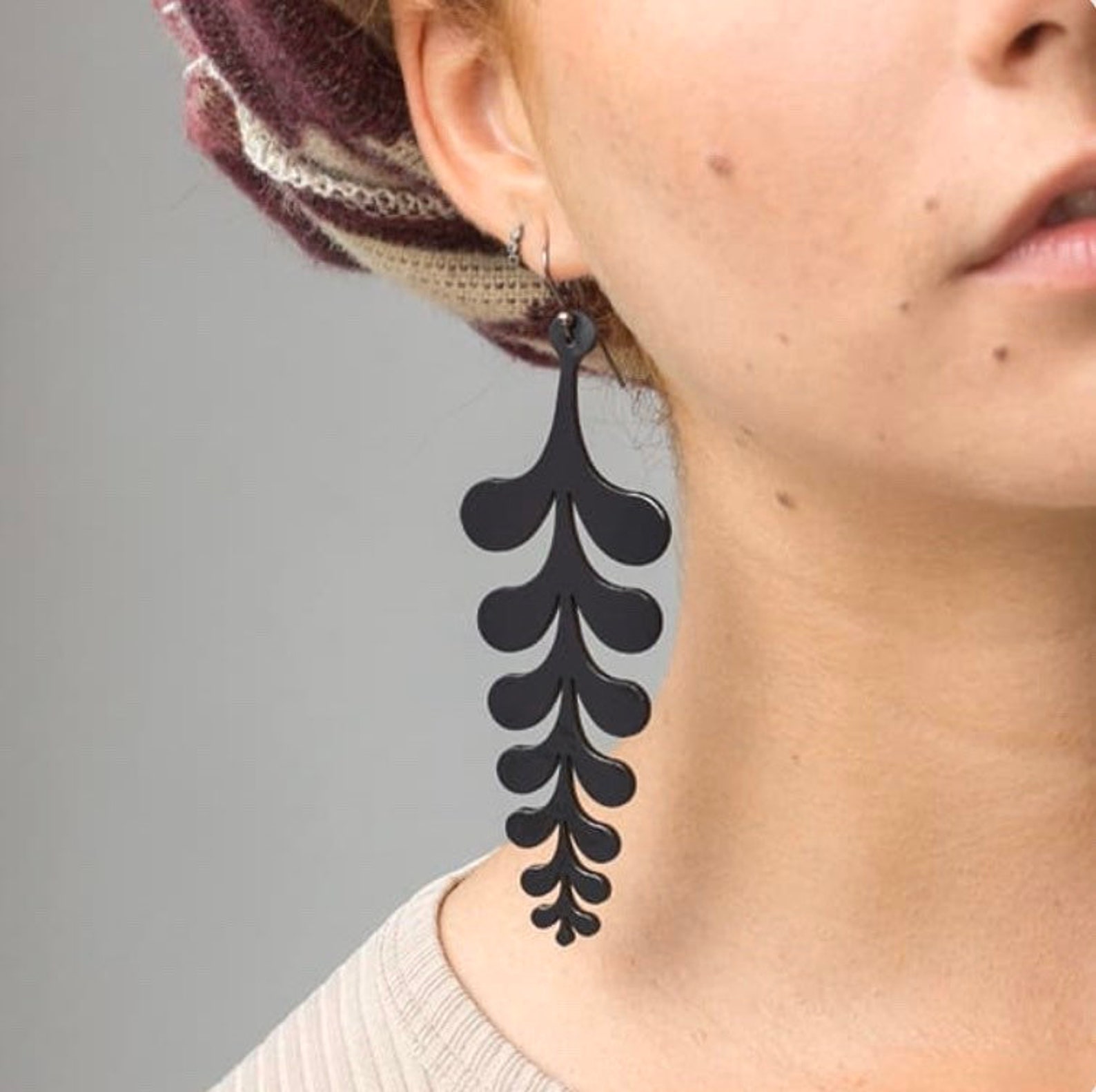 Lightweight Recycled Rubber Earrings by Design Tun | Etsy