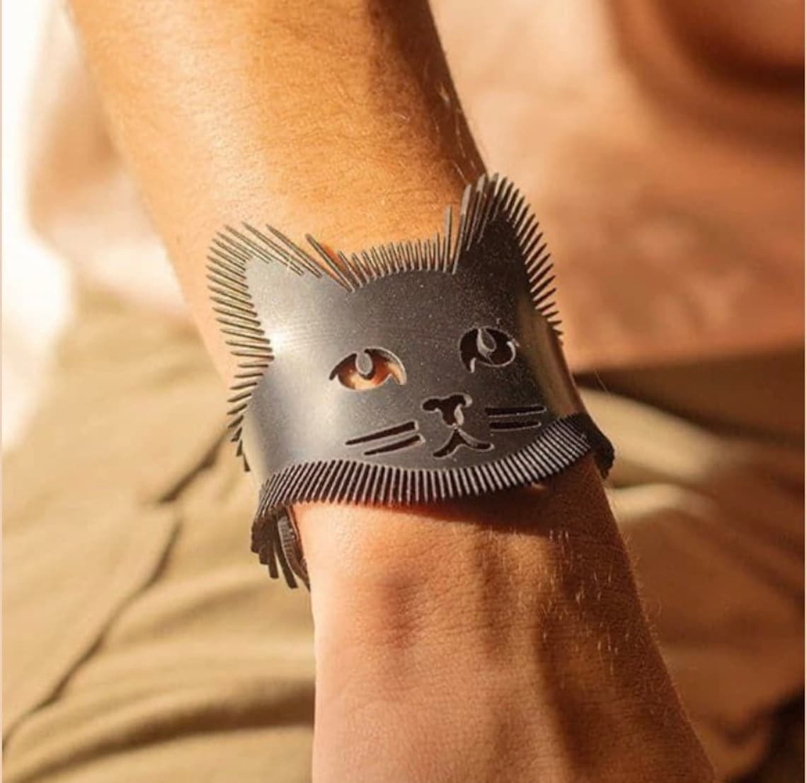 Lightweight Recycled Rubber Cat Bracelet - by Design Tun - Etsy