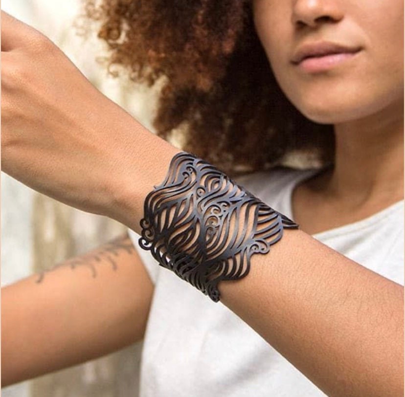Lightweight Recycled Rubber Goa Bracelet - by Design Tun - Etsy UK