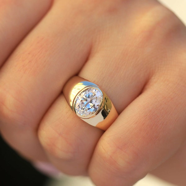 Wide Band Solitaire Ring - Etsy