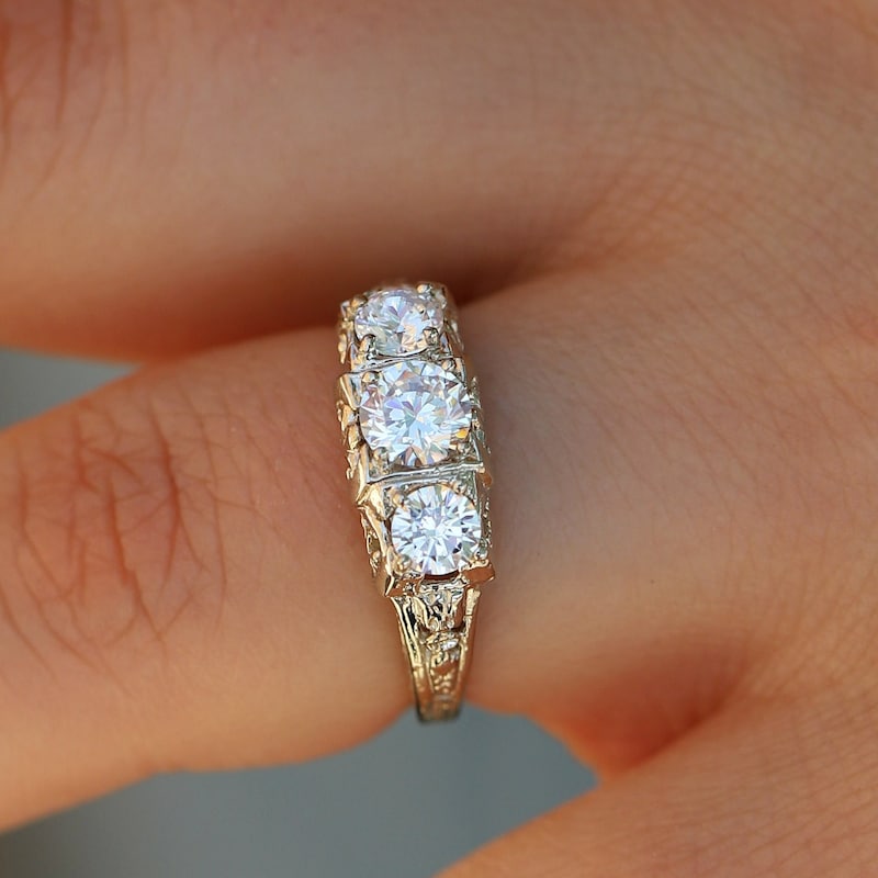Stone Vintage Ring - Etsy