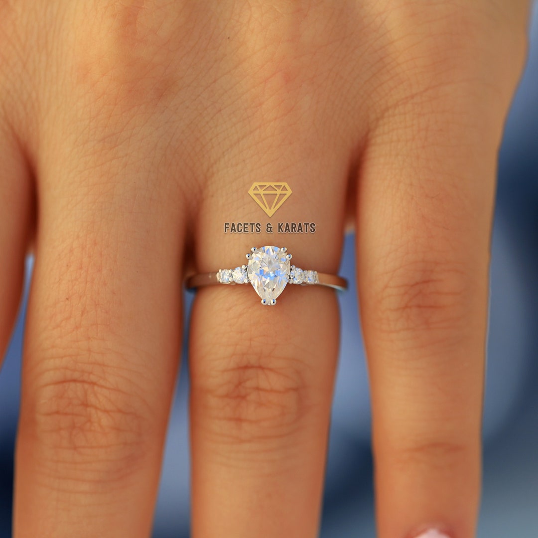 Solid 18K Gold Promise Ring for Her, Teardrop Engagement Ring ...