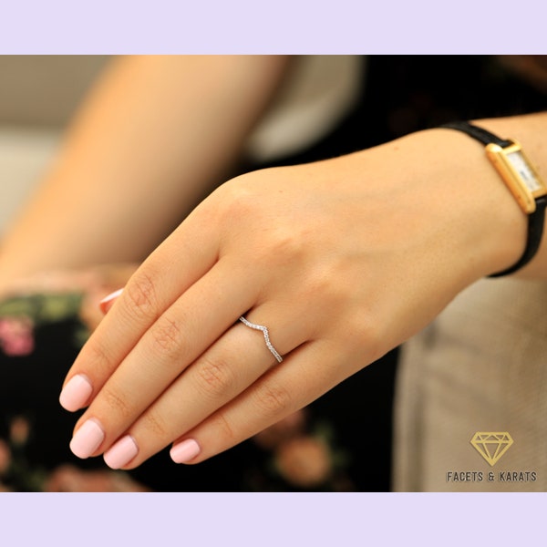 Contour Wedding Band - Etsy