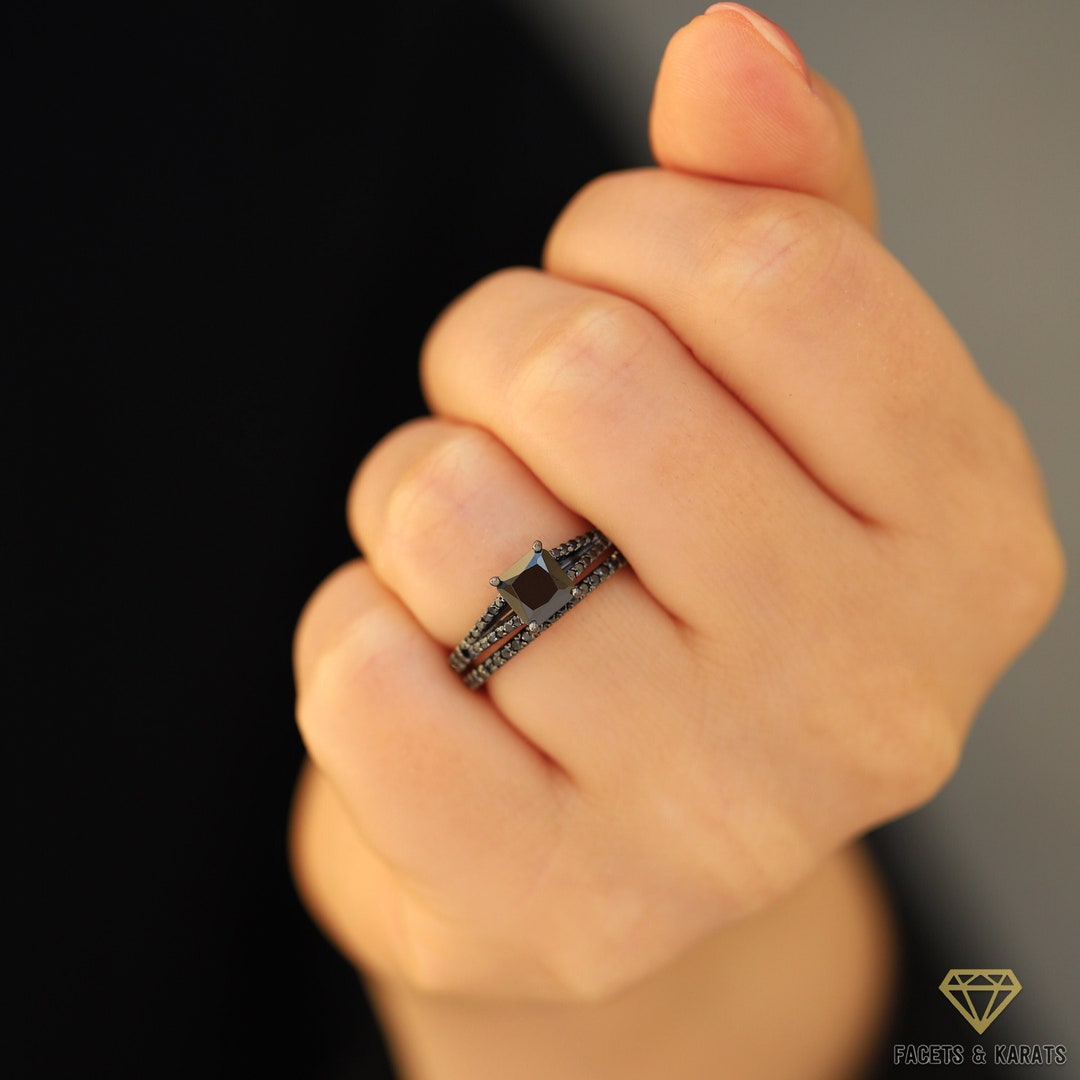 14K Solid Gold Goth Engagement Ring Set With Matching Wedding Band ...